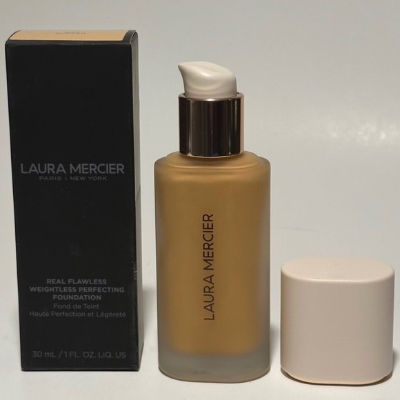 laura mercier | Makeup | Laura Mercier Real Flawless Weightless ...